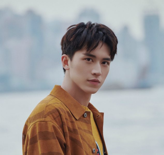 Timmy Xu เข้าร่วมงานอีเวนท์ของ Roberto Cavalli ที่ฮ่องกง อวดรูปและบอก ...